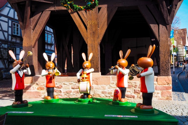 Germany’s (almost) hidden tradtion of Easter Egg Markets – Carrots and ...