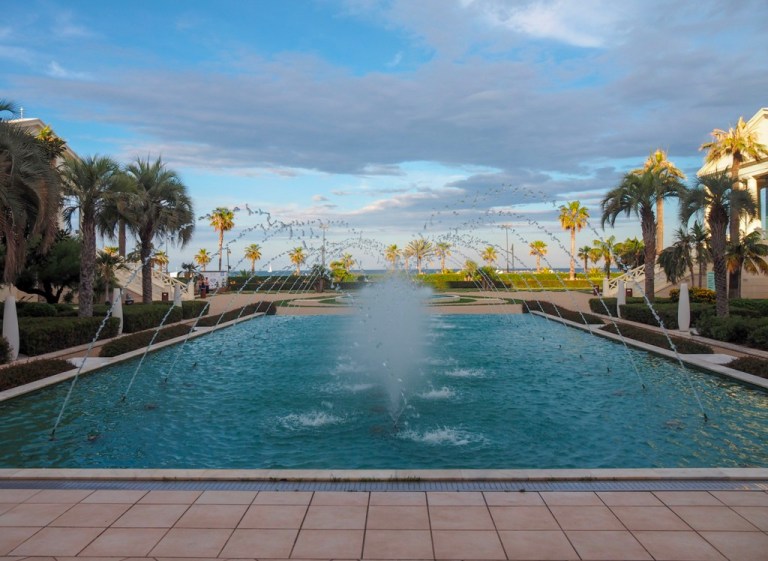 Hotel Review: Balneario Las Arenas, a splendid Beach Resort in Valencia ...