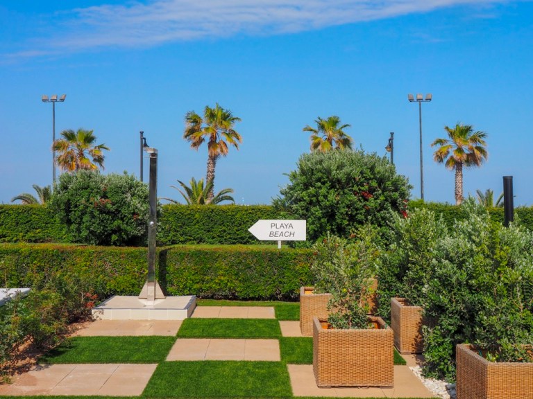 Hotel Review: Balneario Las Arenas, a splendid Beach Resort in Valencia ...