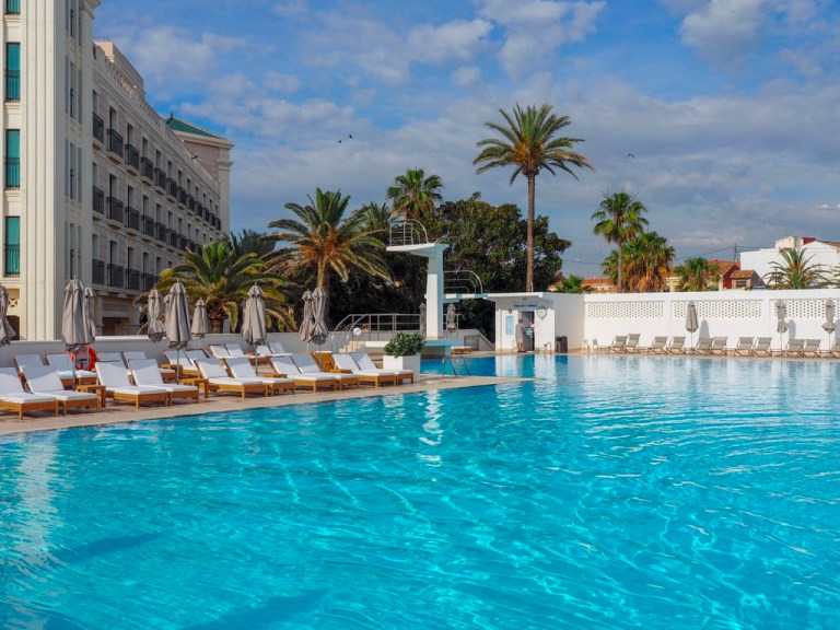 Hotel Review: Balneario Las Arenas, a splendid Beach Resort in Valencia ...