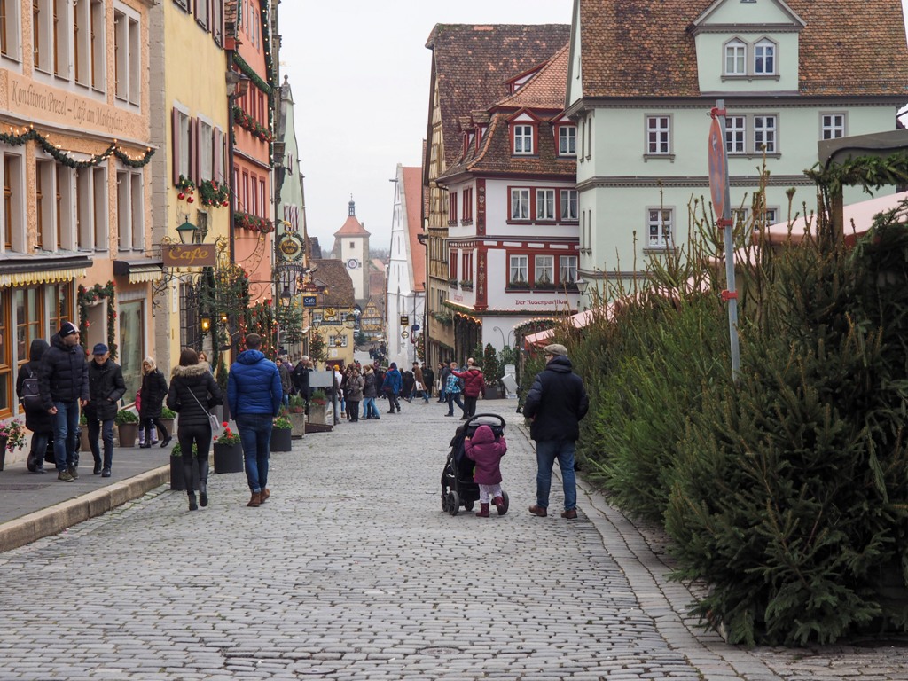 A fairytale visit to Rothenburg ob der Tauber Christmas Market ...