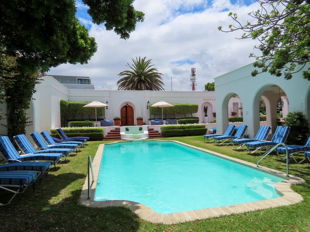 A blissful seaside stay at The Marine, Hermanus – Carrots and Tigers