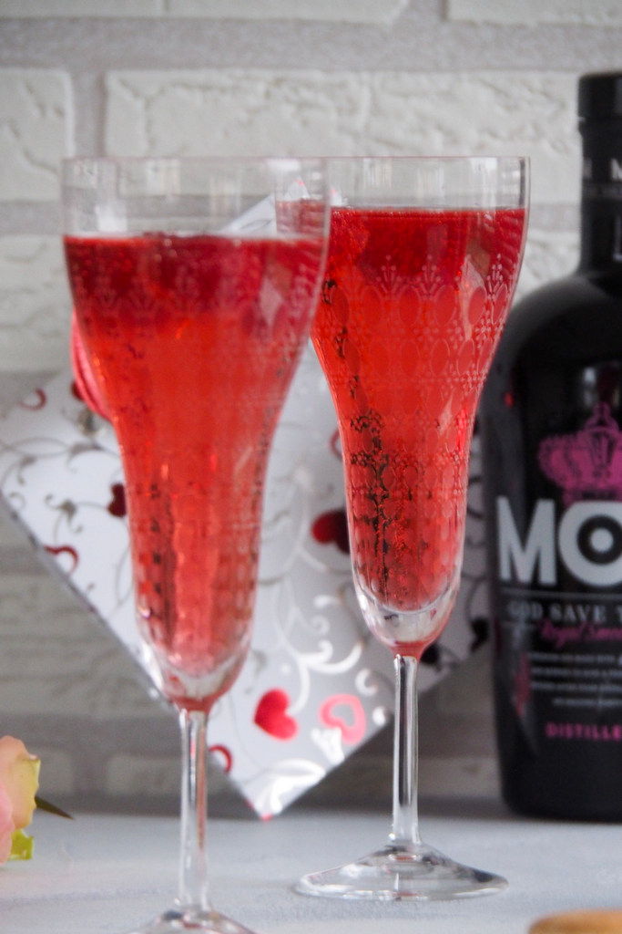 Easy-peasy pink cocktails to impress your Valentine – Carrots and Tigers
