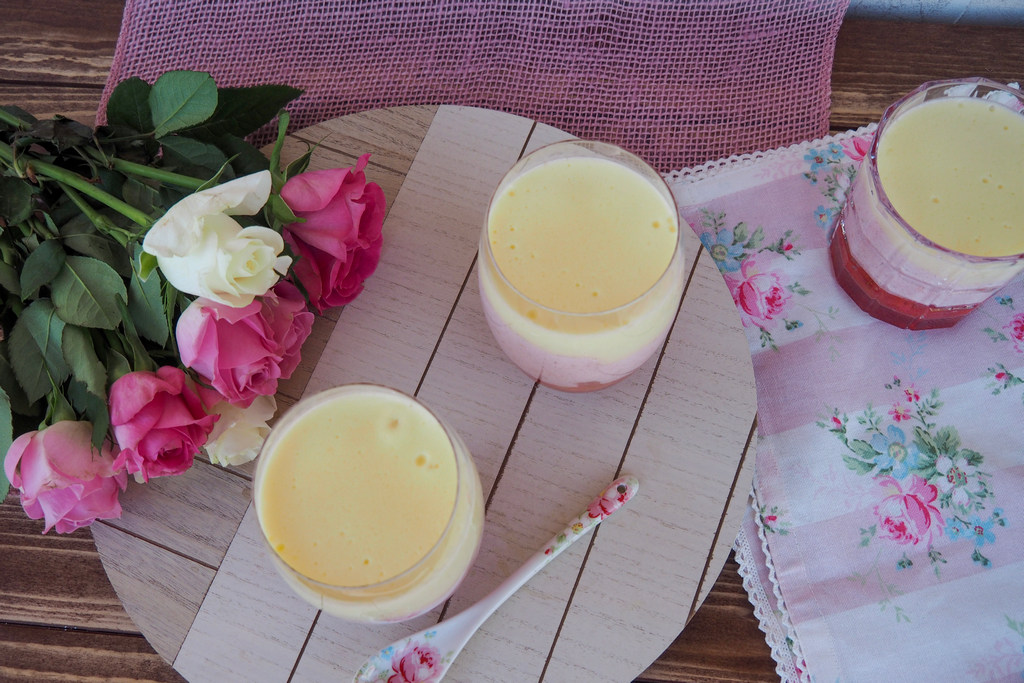 Easy Strawberry-Gin Welf Pudding for summer – Carrots and Tigers