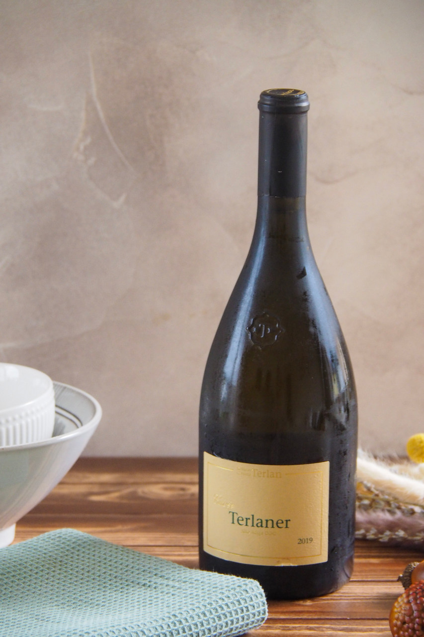 Terlaner Wine Soup – A true taste of South Tyrol – Carrots and Tigers