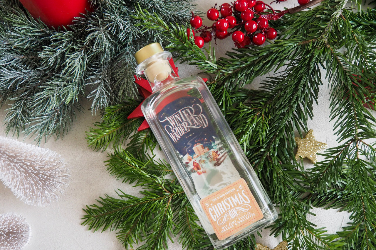 Ring in the festive season with Winter Wonderland Christmas Gin ...