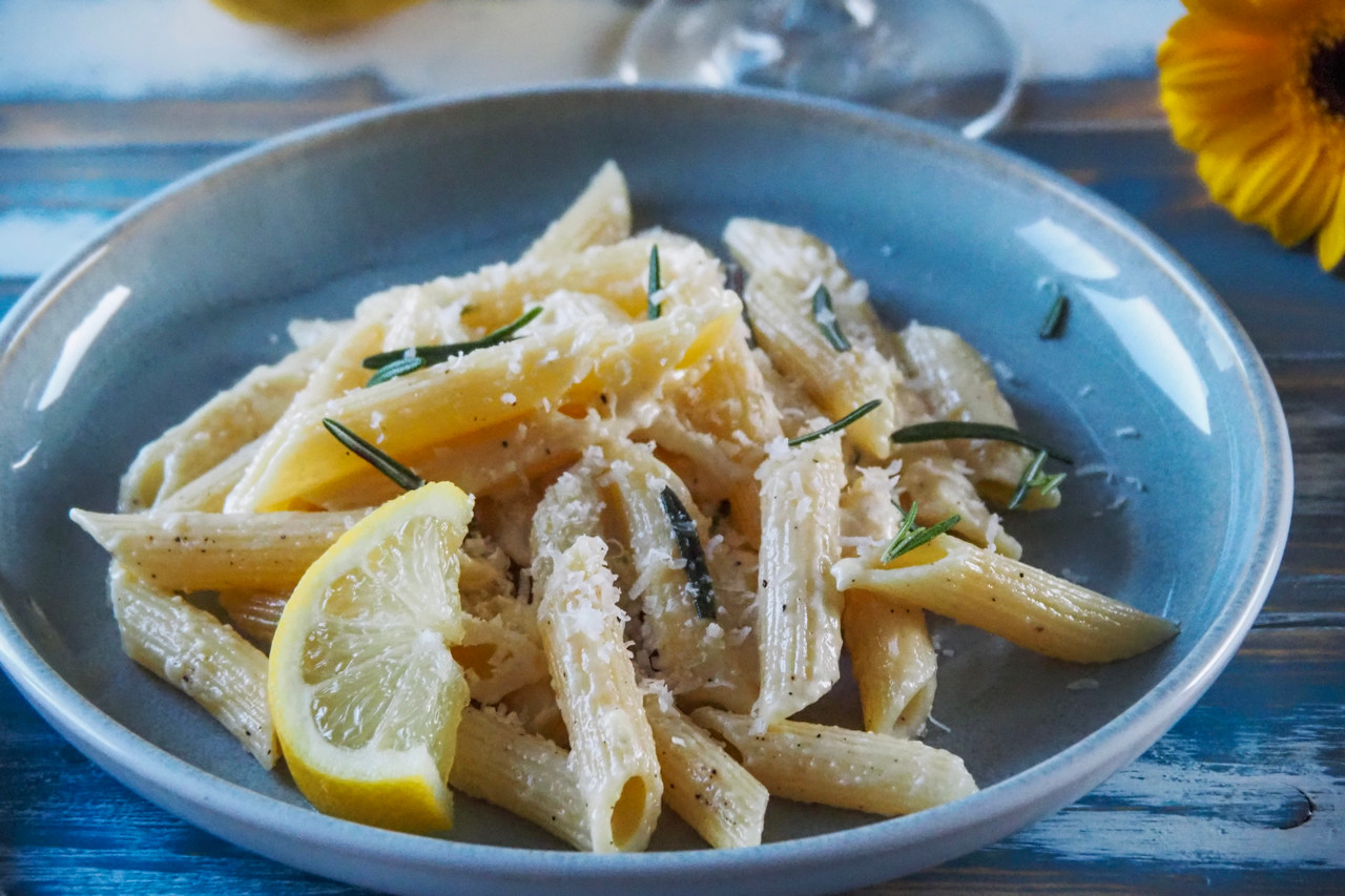 Creamy Lemon Pasta: Penna al Limone