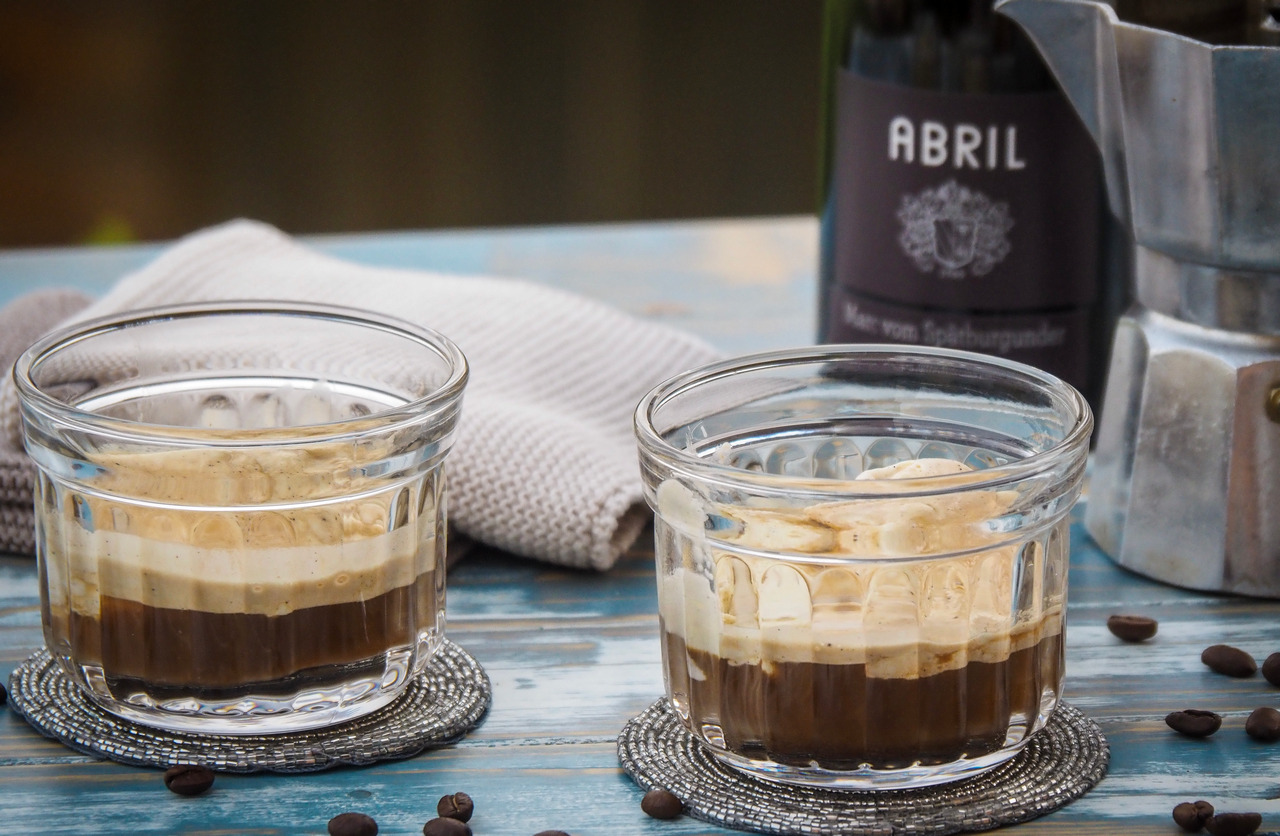 How to make the three-ingredient Affogato al Café at home