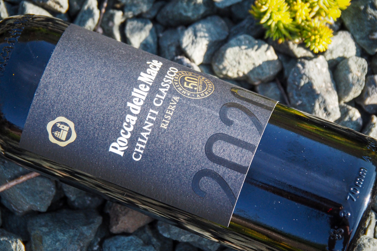 Understanding the difference between Chianti and Chianti Classico wine ...