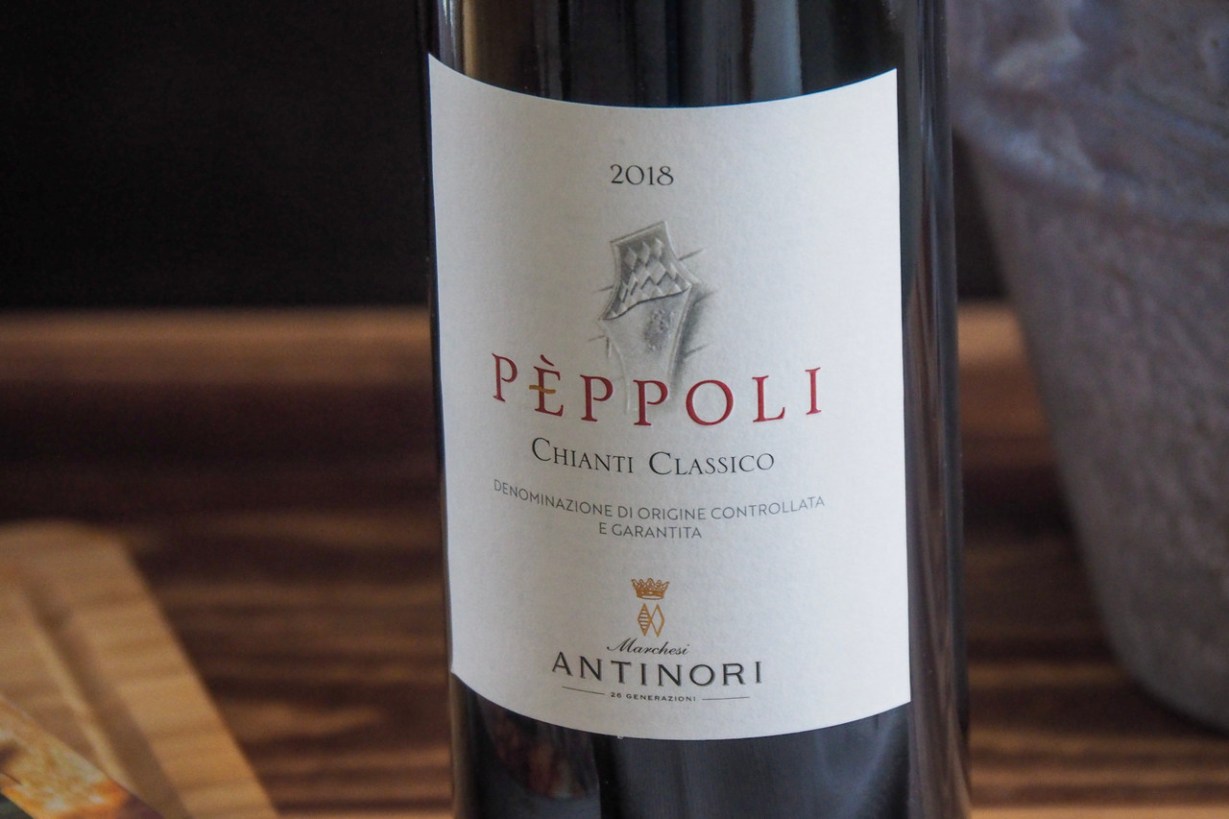 Understanding the difference between Chianti and Chianti Classico wine ...