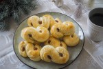 How to make Lussekatter, the traditional Swedish saffron buns eaten on ...