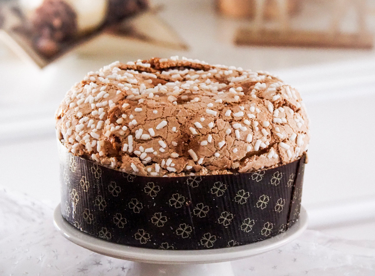 An introduction to Panettone and Pandoro: What are they, and what is ...